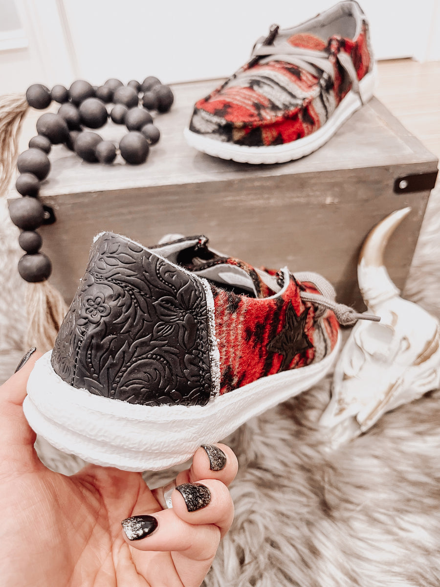 The Saxton Sneaker {Red} – The Dirt Road Fashionista